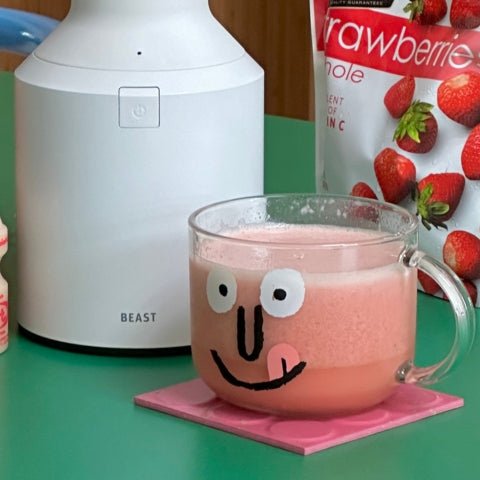 Strawberry Peach Yakult Bliss – Beast UK